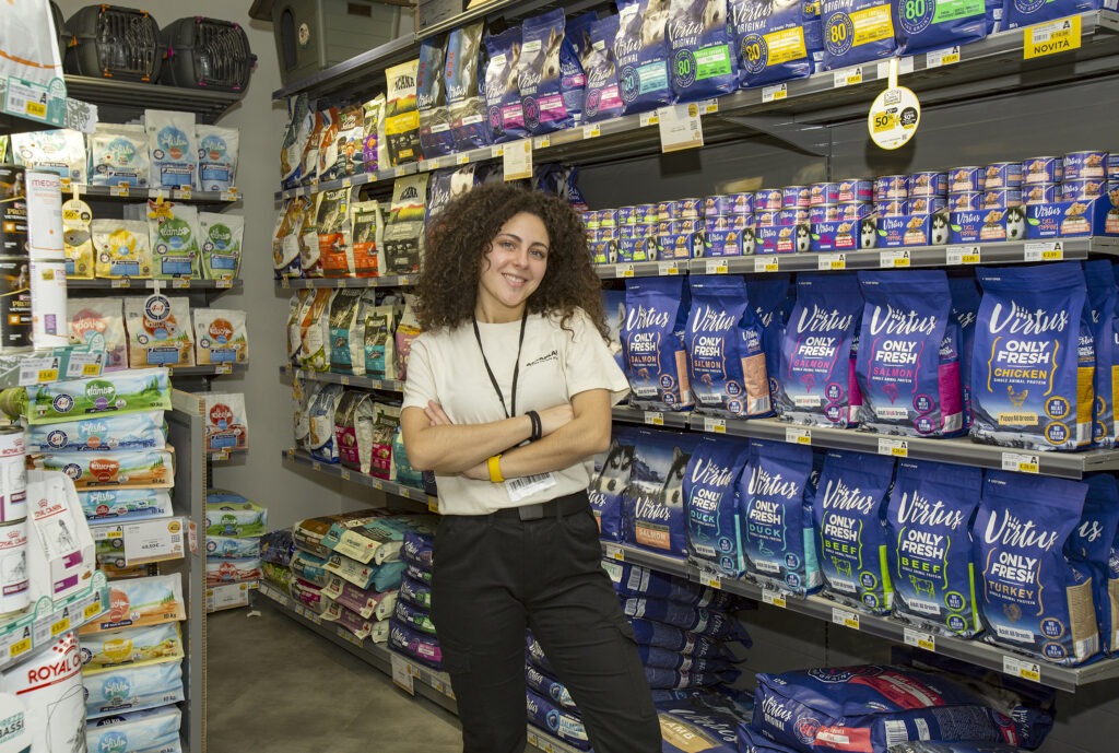 Scopri il nuovo negozio per animali Arcaplanet a Castellanza (VA ...